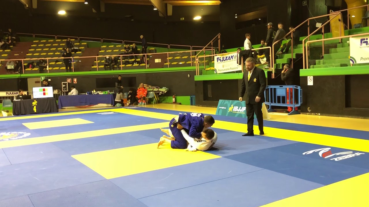 Юрий Южаков Rome open 2018 IBJJF 1/4 финала - YouTube