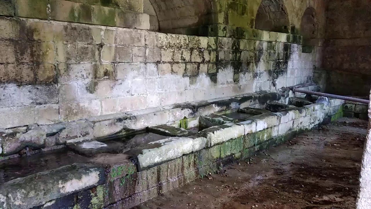 A visit to an old wash house in Mdina! - YouTube
