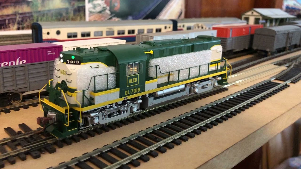 Rapido Trains RS11 Demonstrator scheme. - YouTube