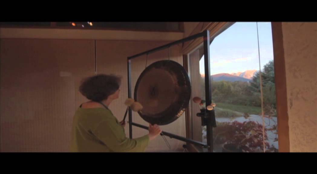 Brigitte Macé - Gong - YouTube