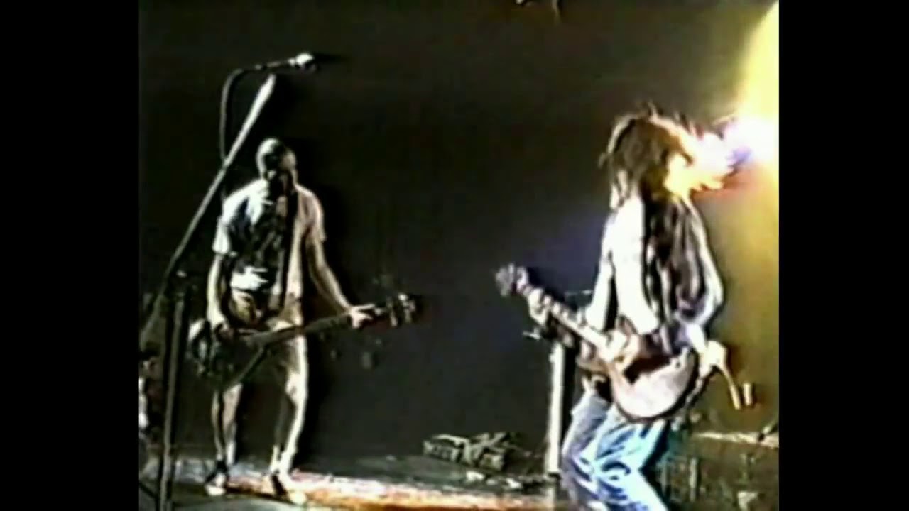 Nirvana - Molly's lips - YouTube