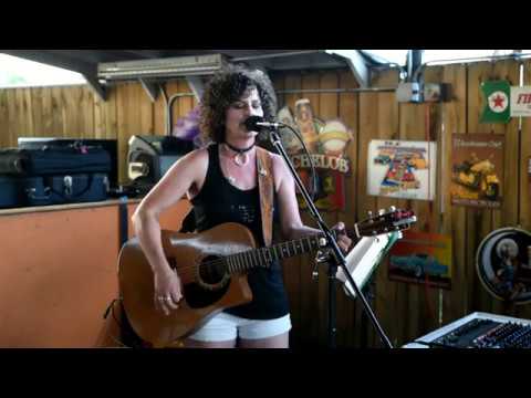 Lisa Birt - Silkie Siren - YouTube