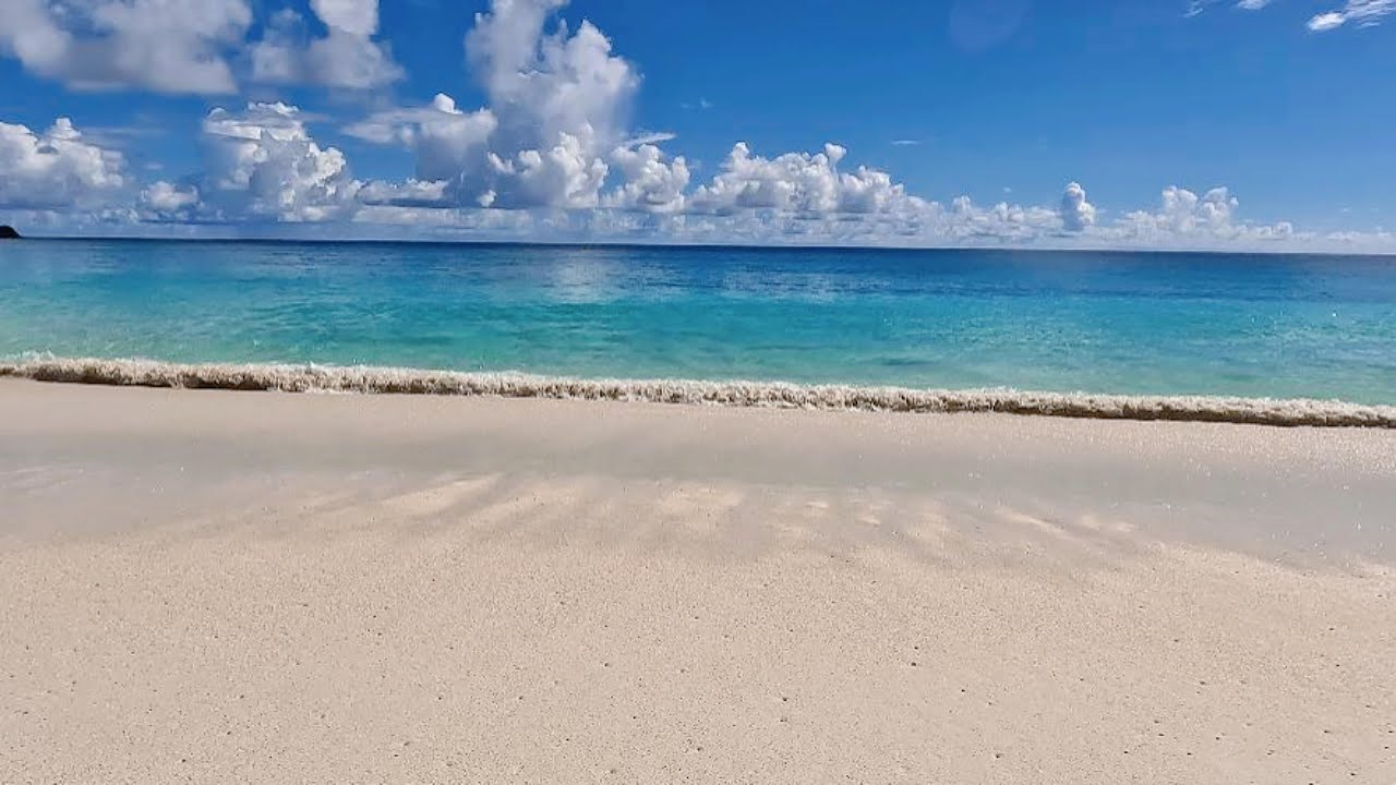 Perfect Beach Blue Water 4K Ocean Wave Sounds - YouTube