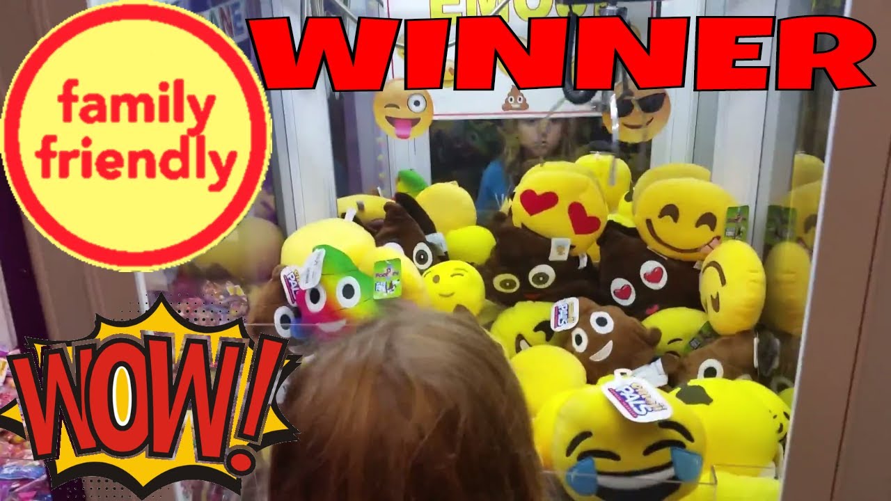 Winning Emoji Plush from the Claw Machine! DOUBLE CLAW win! Family ...