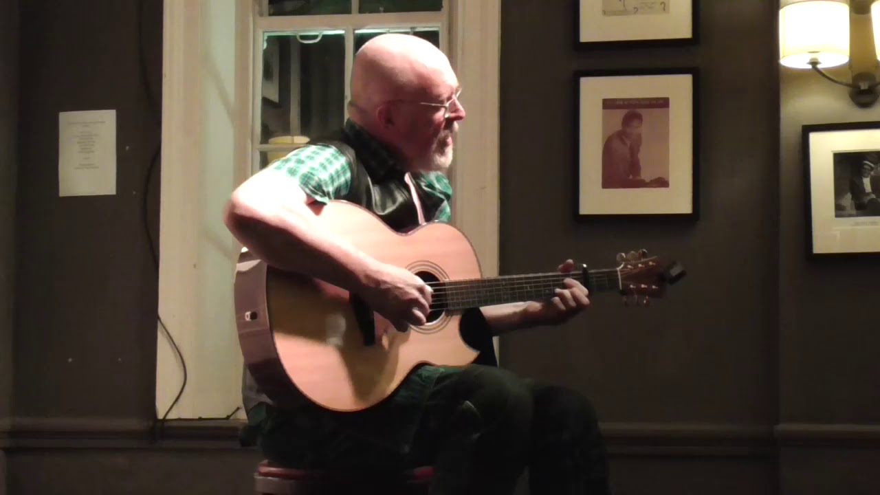 Ian Bruce at The Bridge - Johnny Ramensky (Norman Buchan) - YouTube