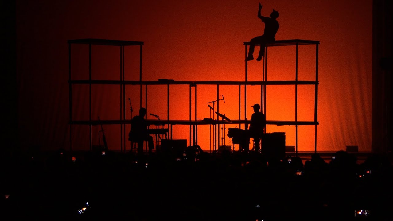 Brihang - Berg (Live @ AB - Ancienne Belgique) - YouTube