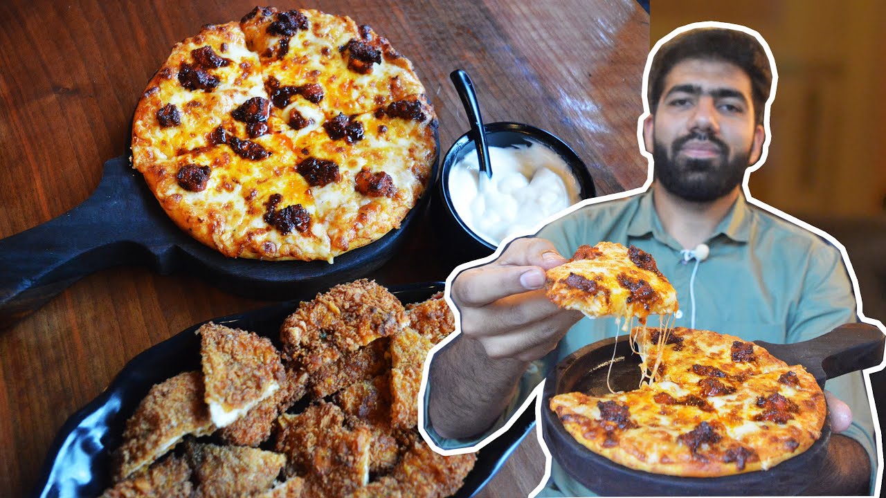 Chicken Blast Pizza and much more at Food-Inn | Srinagar - YouTube