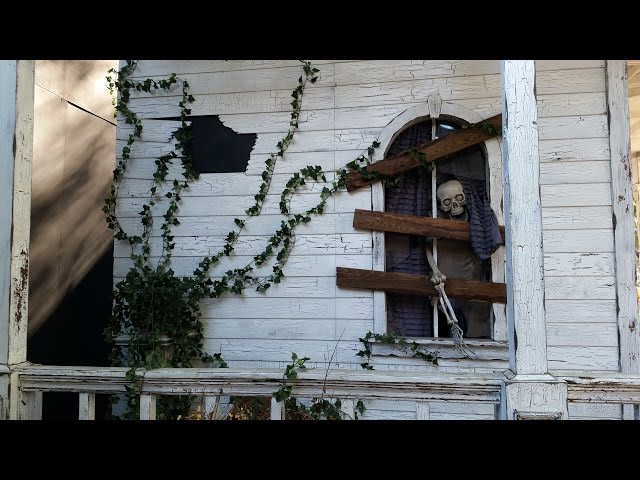 Diy Haunted House Facade