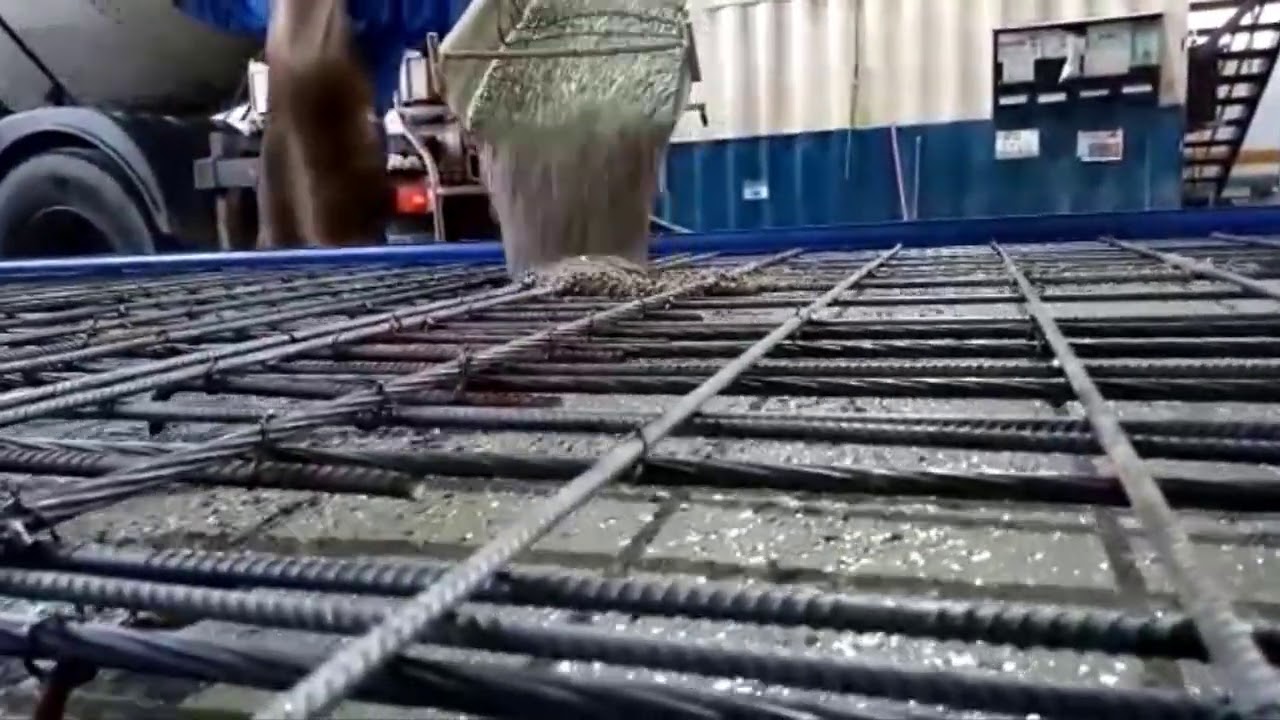 CONCRETO AUTO ADENSÁVEL de 110 Mpa. Veja a concretagem. - YouTube