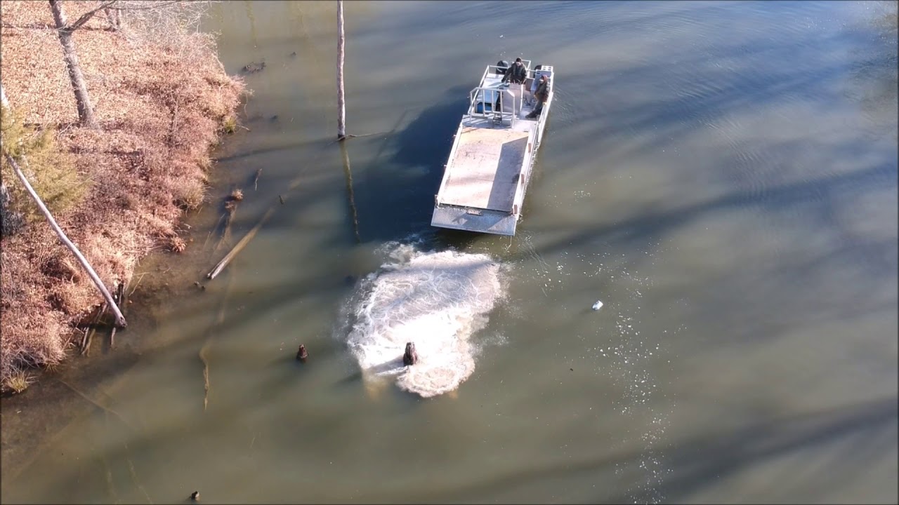 Kentucky Dept. of Fish & Wildlife building rock reefs on Benjy Kinman ...
