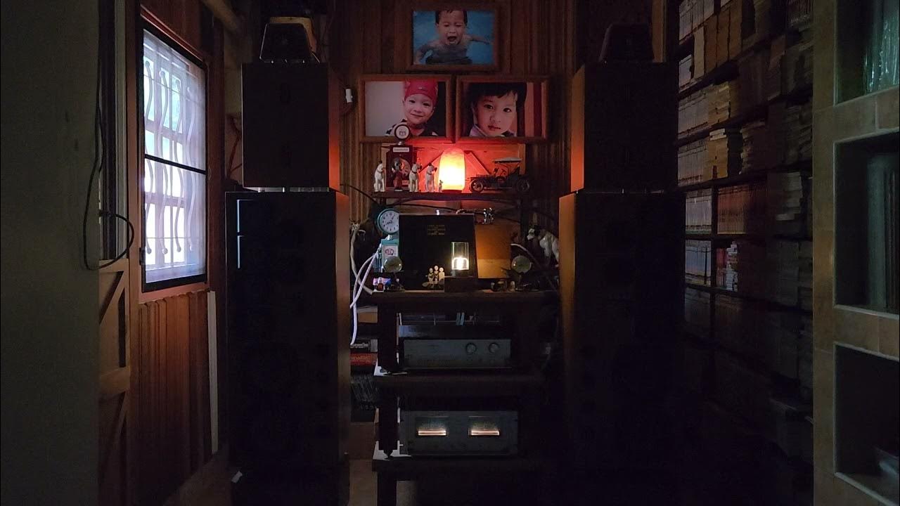 Carol Sloane with Roland Hanna and George Mraz : Spring is here take 2 : side 2 on vinyl - YouTube