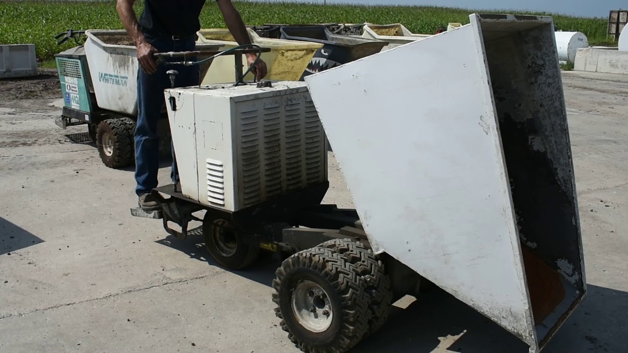 Miller Scoot-Crete With Hydraulic Dump - YouTube