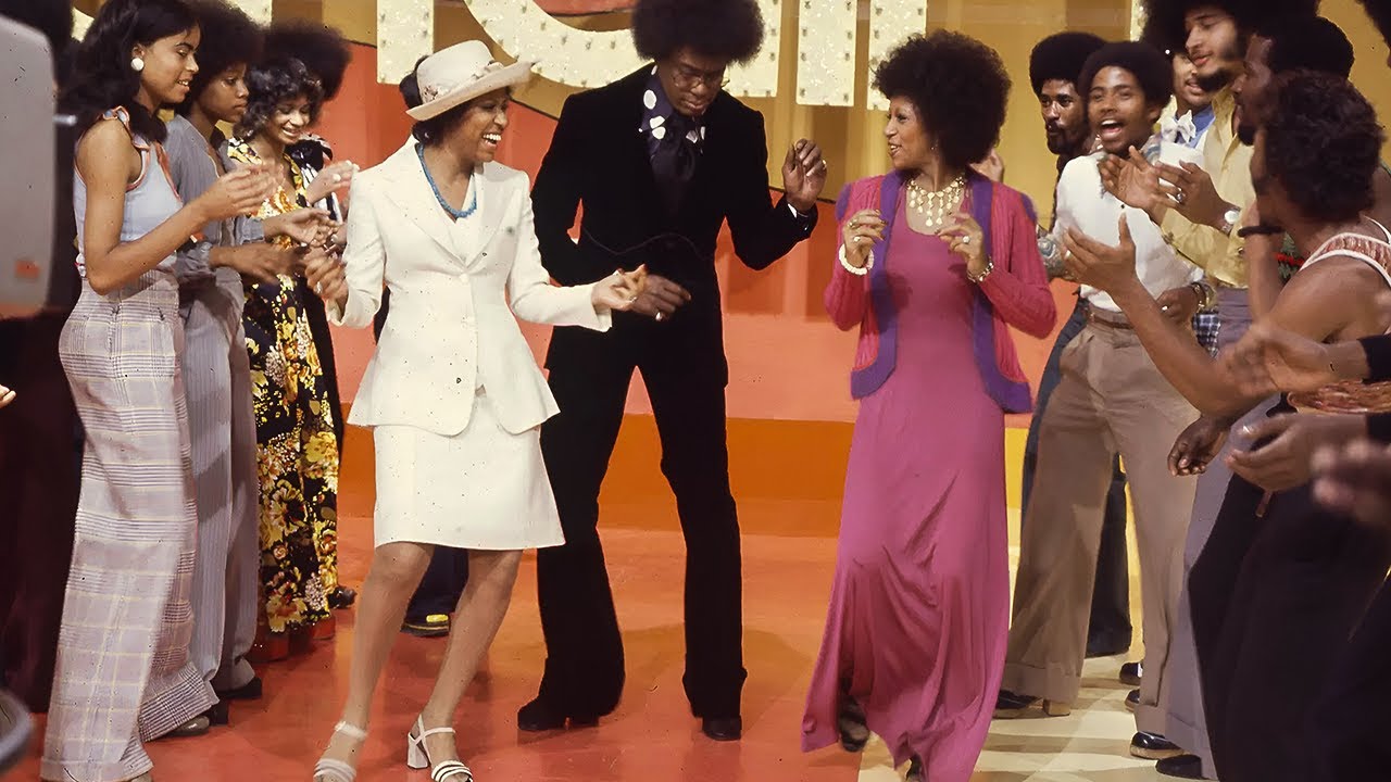 The Infamous Incident That Took "Soul Train" Off Air For Good - YouTube