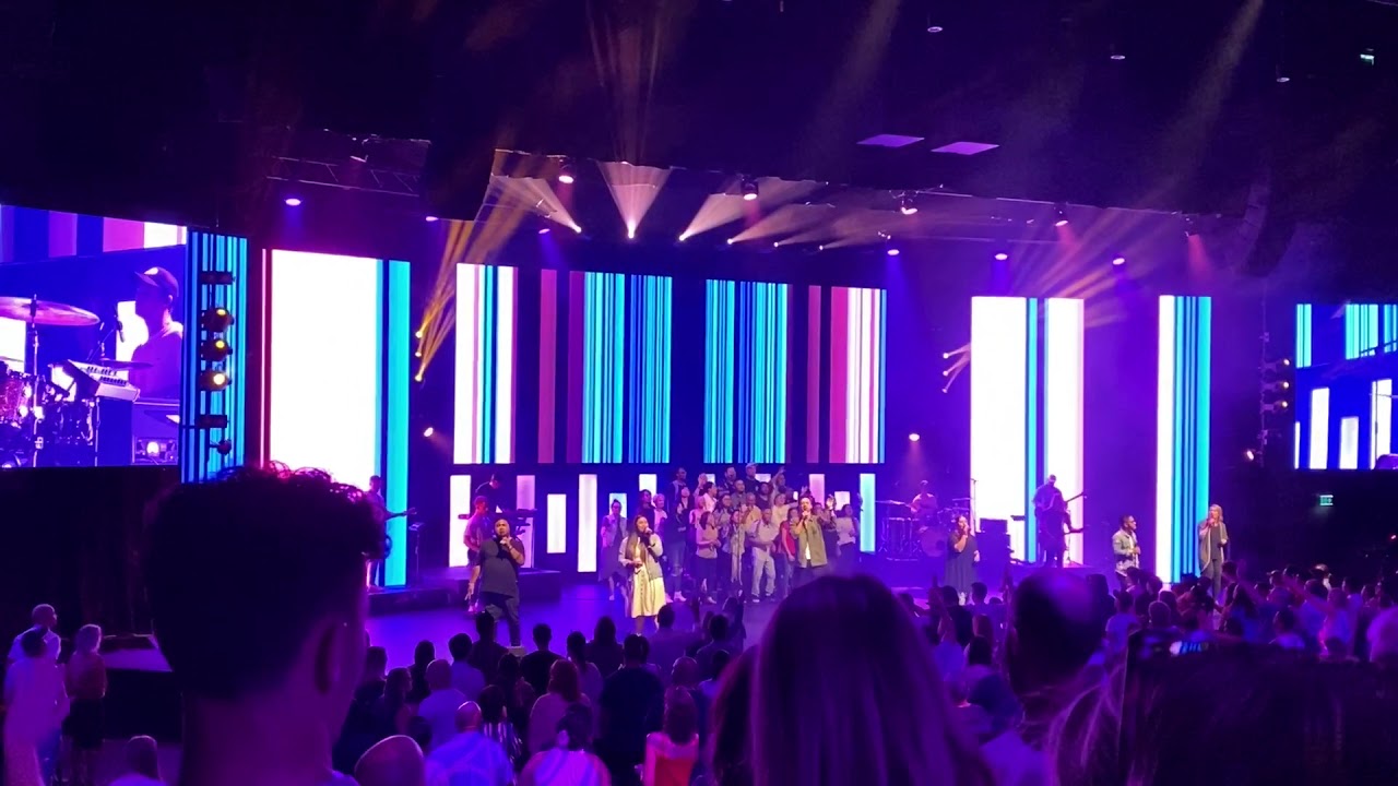 Hillsong Cornerstone |live Performance 2020 - YouTube