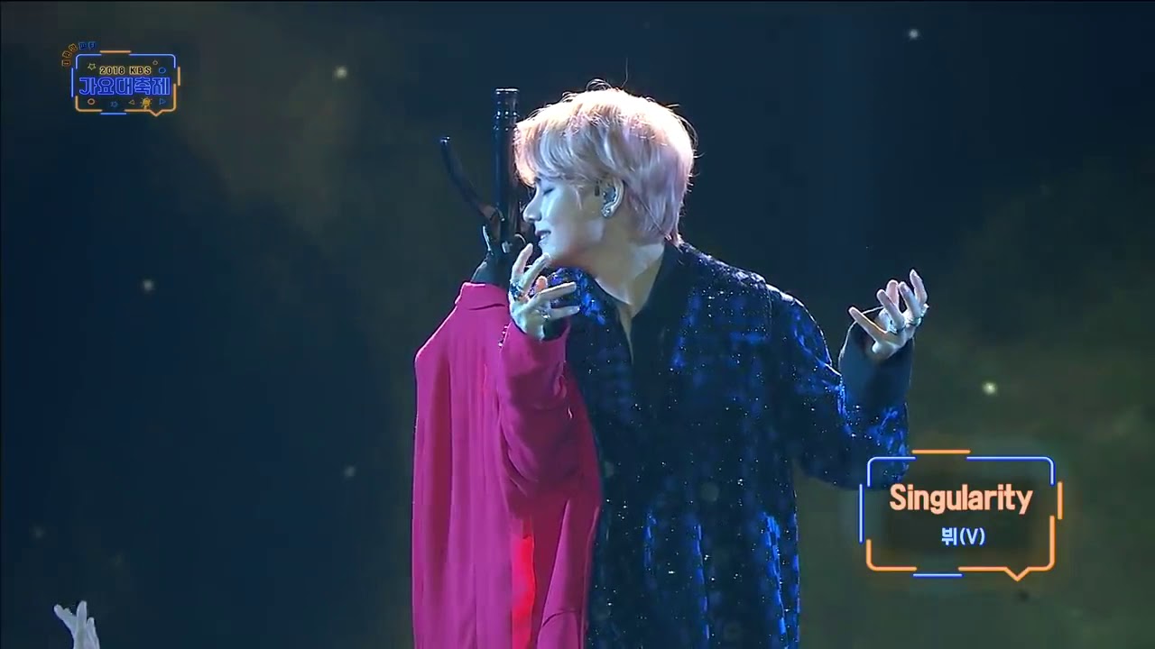 BTS V SOLO PERFORMANCE (SINGULARITY) ️ - YouTube