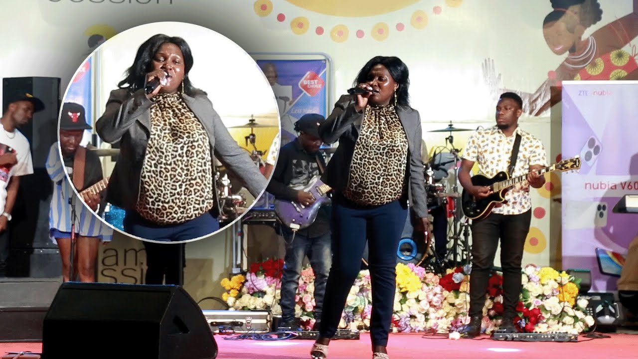 STELLA KAYAGA PERFORMING AKAZINGA IN THE JAM SESSIONS - YouTube