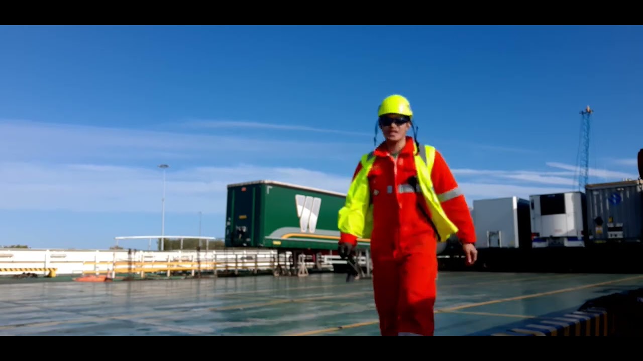 Discharging Operation.(Ro-ro Life) - YouTube