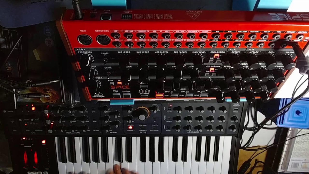 Behringer Spice and Pro 3 Synthesizer fun - YouTube