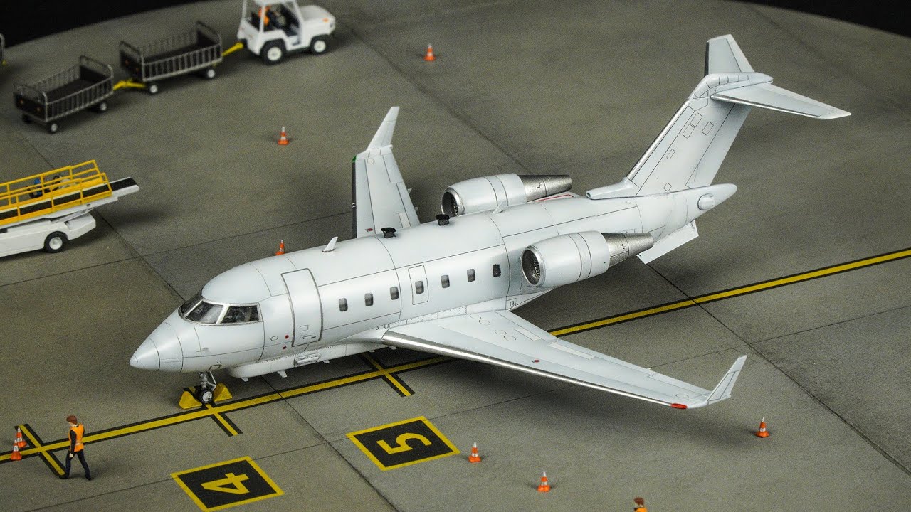 "ARTEMIS" Літак який бачить російську військову техніку 1:144 - YouTube