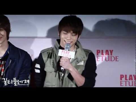[fancam] 120229 SHINee handsome Jonghyun @ Etude Beauty Class