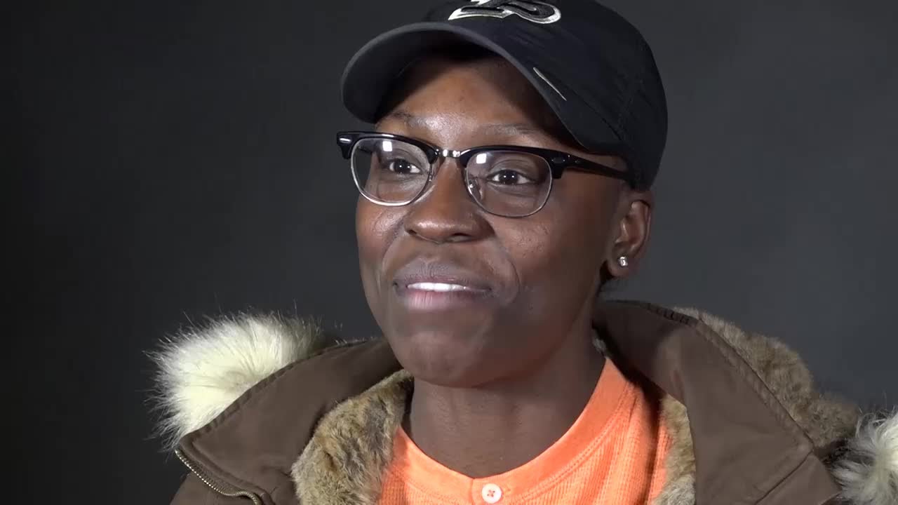 GEN | Brionna Thomas and Running Track - YouTube