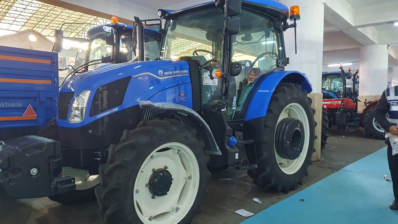 Bu Özellikler ile Rakipleriyle Yarışabilir mi? (New Holland T5.100 S ...