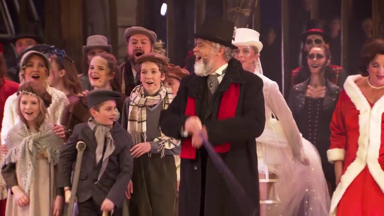 Scrooge, de kerstmusical - 2.14 Finale (Jolly Cast) - YouTube