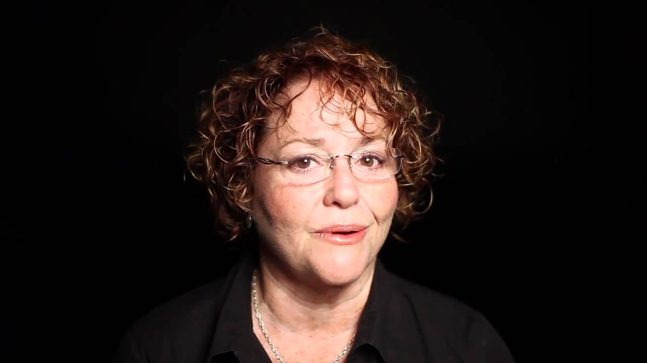 ESV Trusted By Leaders - Elyse Fitzpatrick - YouTube