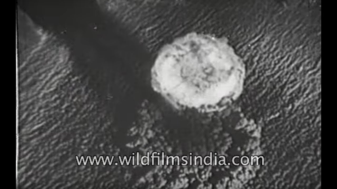 Atomic detonation at Hiroshima and Nagasaki - YouTube