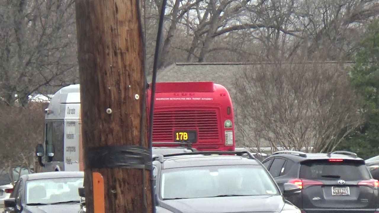 Retired wmata metro bus 2008 new flyer DE40LFA #6327 17B to pentagon ...