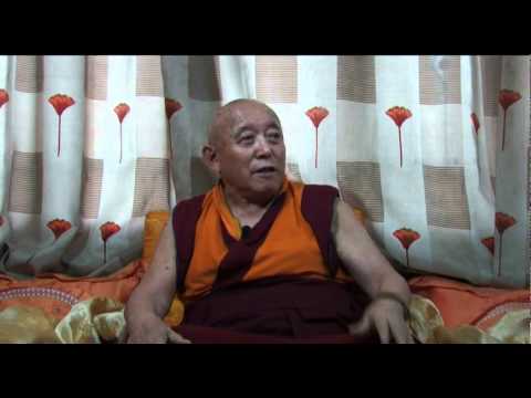 Denma Locho Rinpoche_(hung) - YouTube