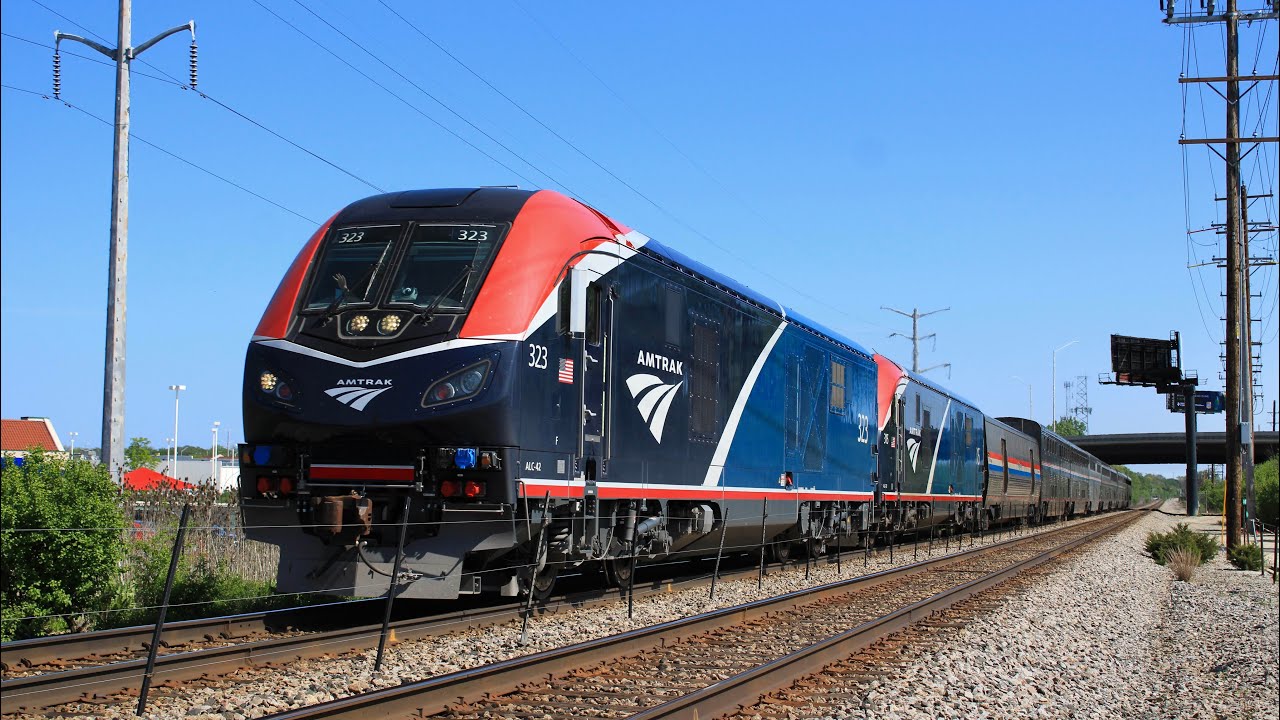 AMTK 323 and AMTK 315 (Phase VII duo) lead Amtrak 7 at LCR w/ a very ...