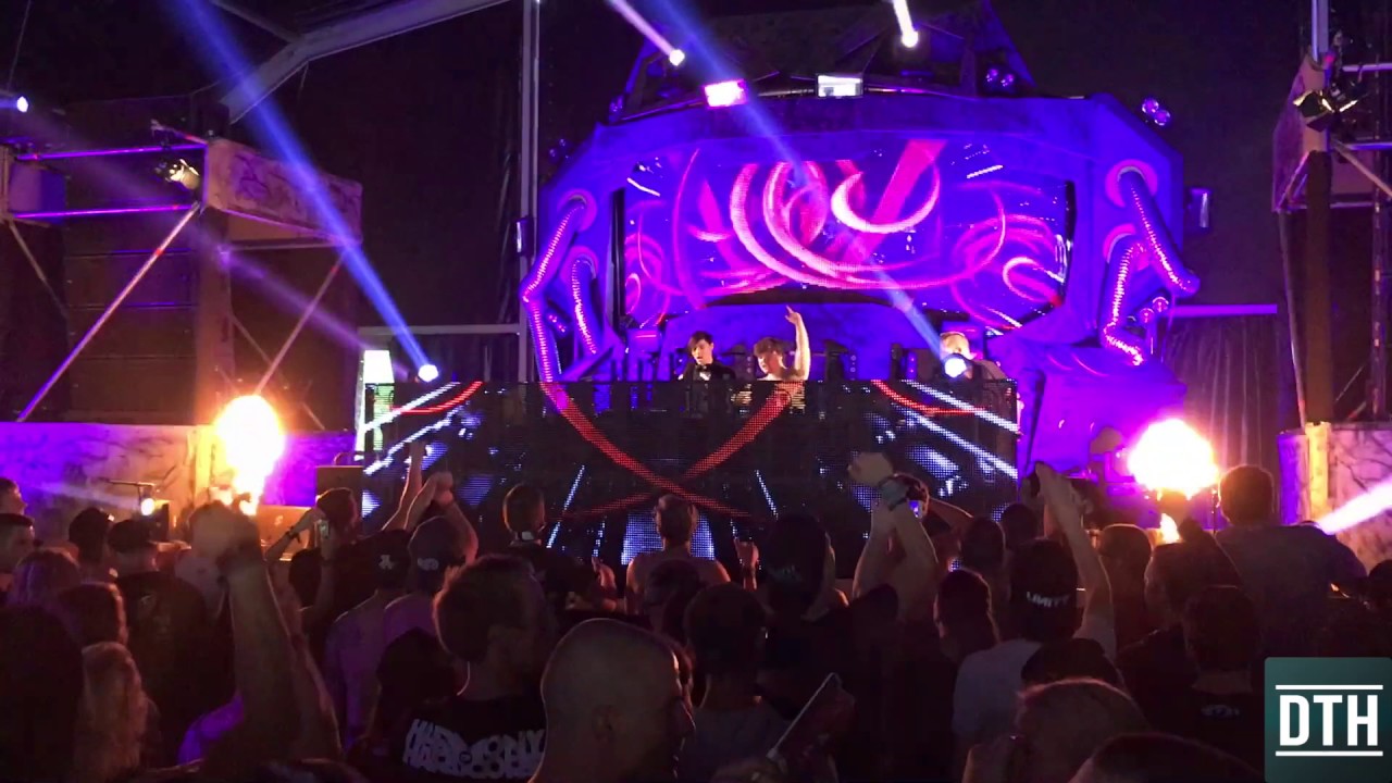 Headhunterz - Destiny @ AirForce Festival 2017 - YouTube