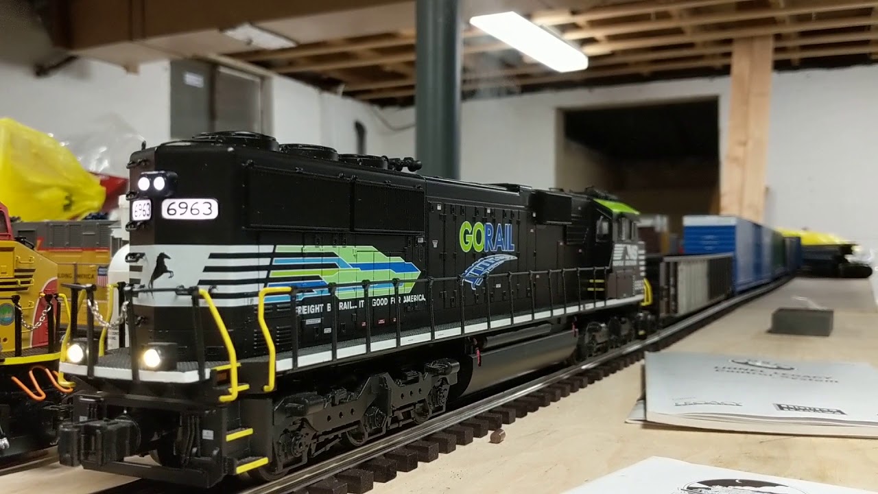 My Lionel Legacy NS SD60E GORAIL edition. - YouTube