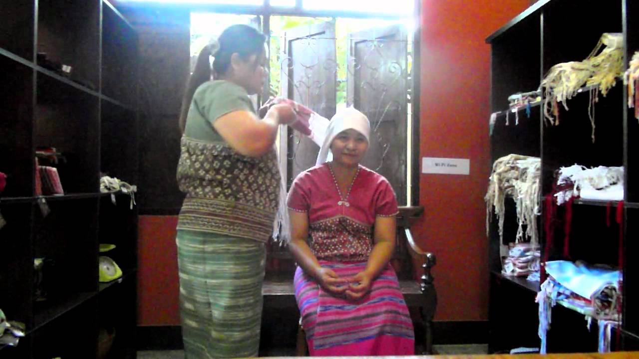 How to tie a traditional Karen head wrap - YouTube
