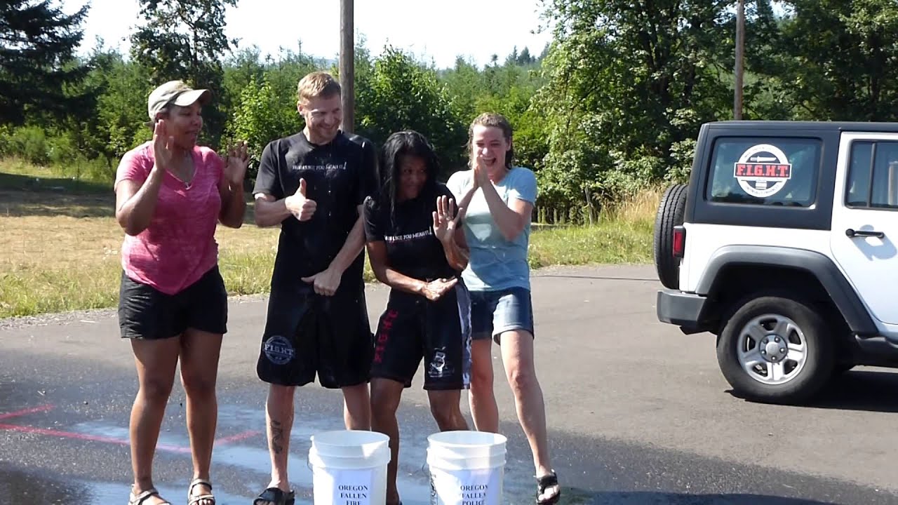 COLD WATER CHALLENGE - YouTube