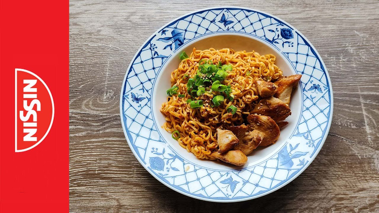 Nissin UFO Korean Hot Chicken Yakisoba - Singapore - Instant Noodle ...