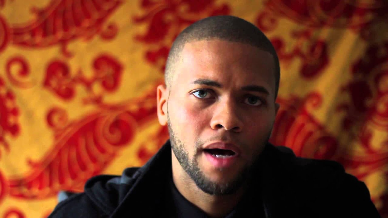 The Shrink in B6 "The She-Wolf of Wall Street" - YouTube