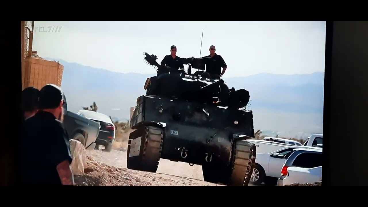 Vlammenwerper en Iwo Jima tank - YouTube