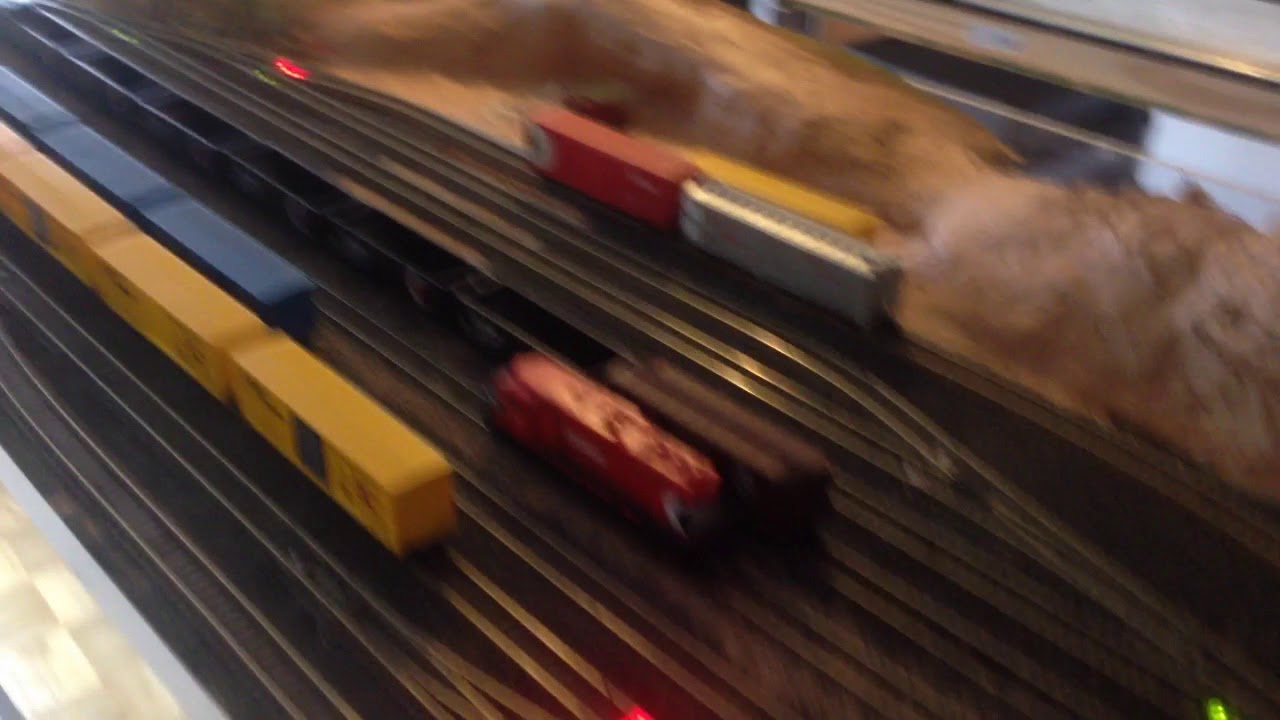 Clinchfield SMBK (Digitrax) signals N scale layout. - YouTube