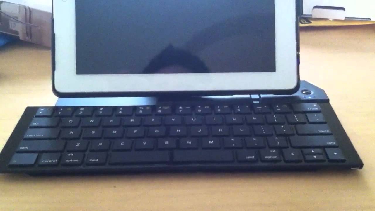 Logitech Fold-Up Keyboard Works Great With New iPad (3) - YouTube