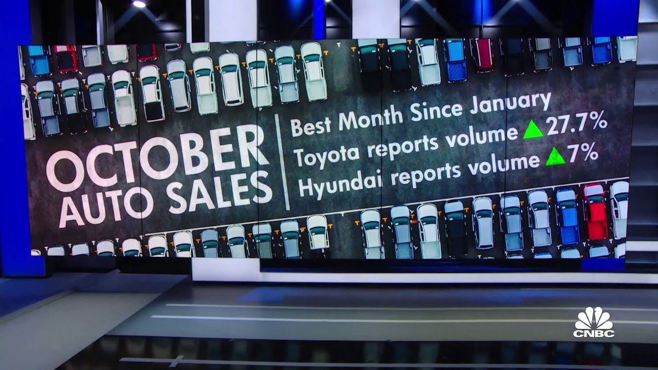 Auto sales pick up in October - YouTube