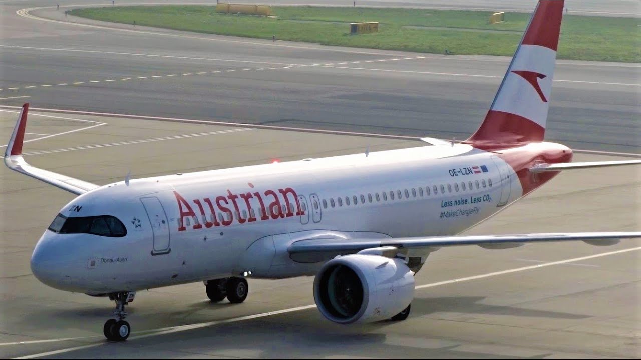 Plane Spotting at Vienna Airport | 14th November 2022 - YouTube