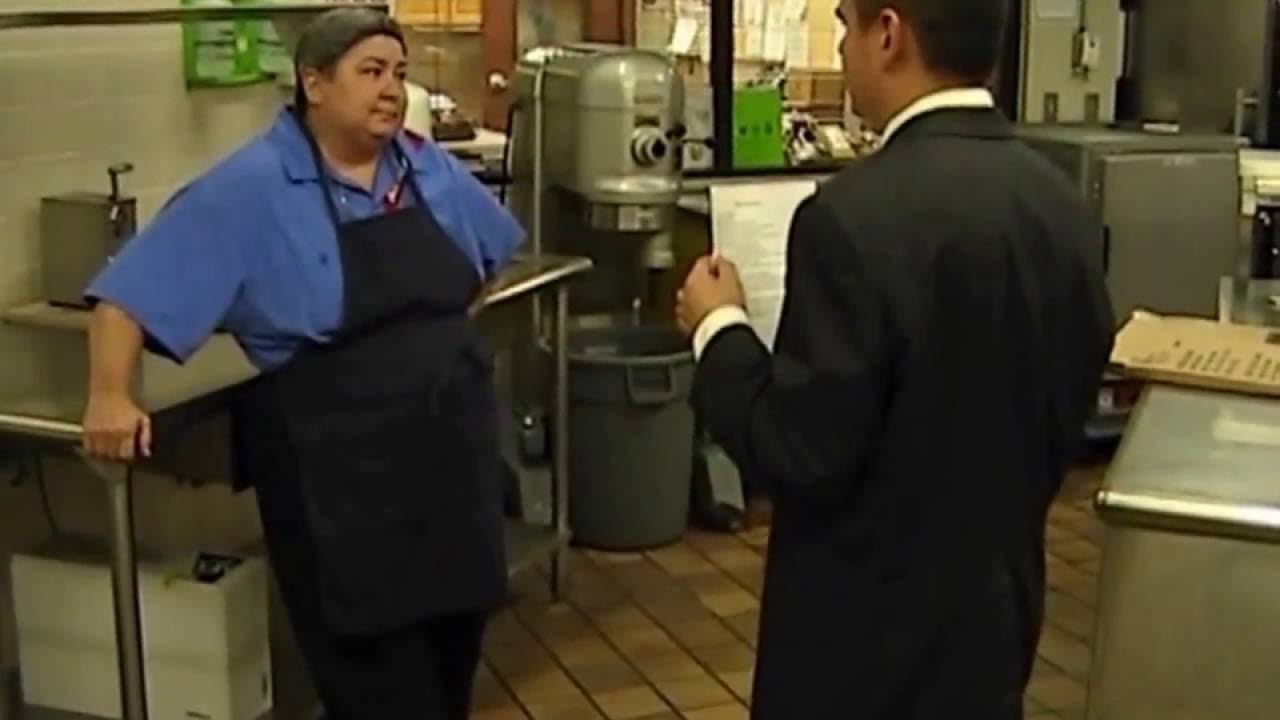 Mrs Rivers at Country Oaks Elementary School Loves Sodexo - YouTube