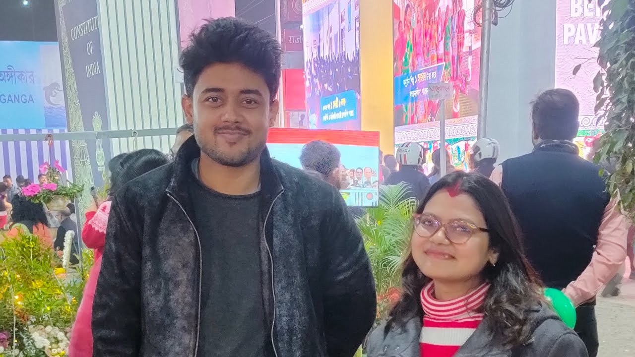 On 23.01.2024:Sudden meet with Arkaprovo Roy Sir of serial "Tomader Rani" at 47th Kolkata Book ...