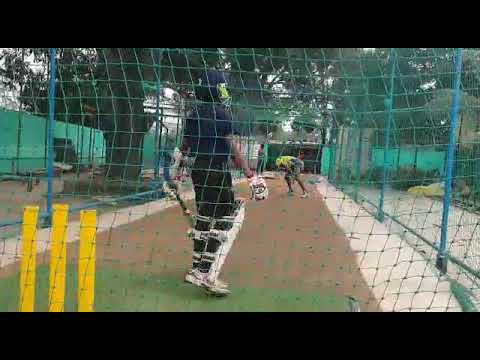 MASTER ADITYA GUHA YOUNG,S CRICKET - YouTube