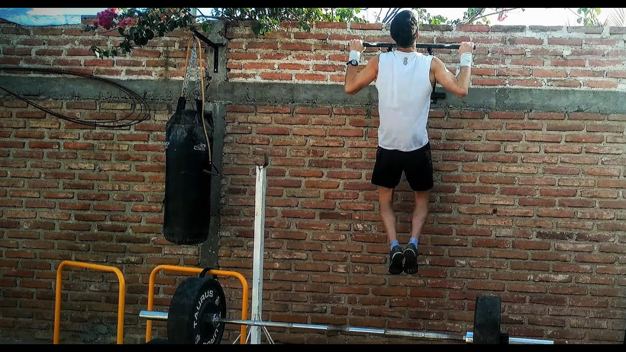 OVERHEAD PISTOL SQUAT/SENTADILLA A UNA PIERNA CON 10KG - YouTube