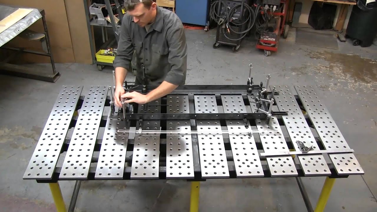 Framing a Square Part 1 of 2 Road Case Build - YouTube