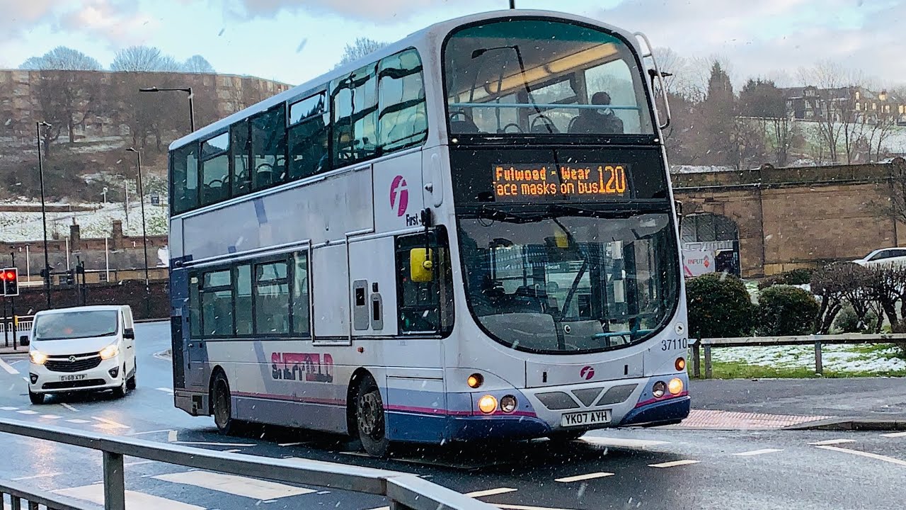 First Bus Sheffield 37110 X First Leeds On 120 From Crystal Peaks To ...