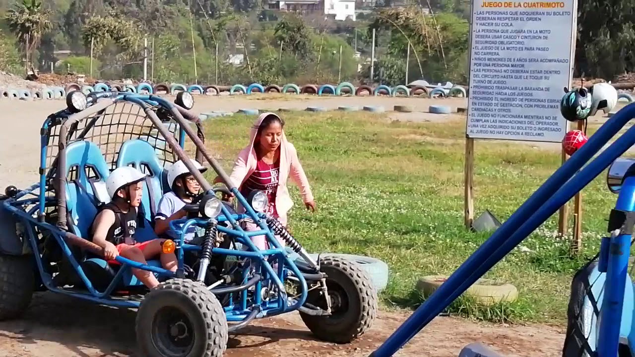 Enanitos motorizados - YouTube